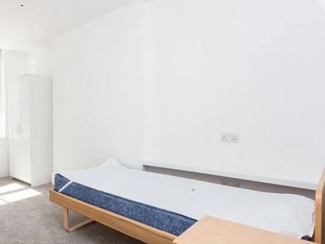 84 Fulham Road, London, SW3 6HR, United Kingdom | Room for rent #1308626 | Rentberry