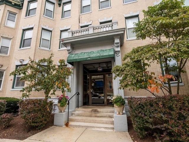 84 Gordon St Apt 301, Boston, MA 02135