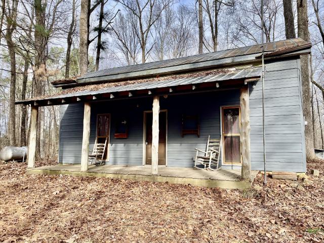 84 Granny Pratt Ln