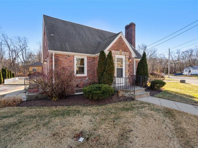 84 Intervale Rd, Cranston, RI 02910 | MLS #1404 | Compass