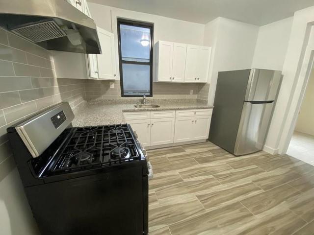 84 Irving St # 1