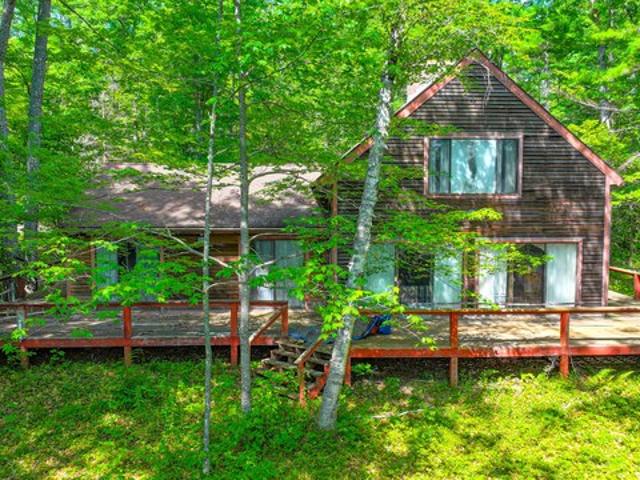 84 Kezars Rdg, Waterford, ME 04088