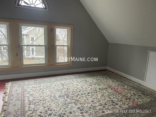 84 Ohio Street Apt, 2 beds, 1 full bath