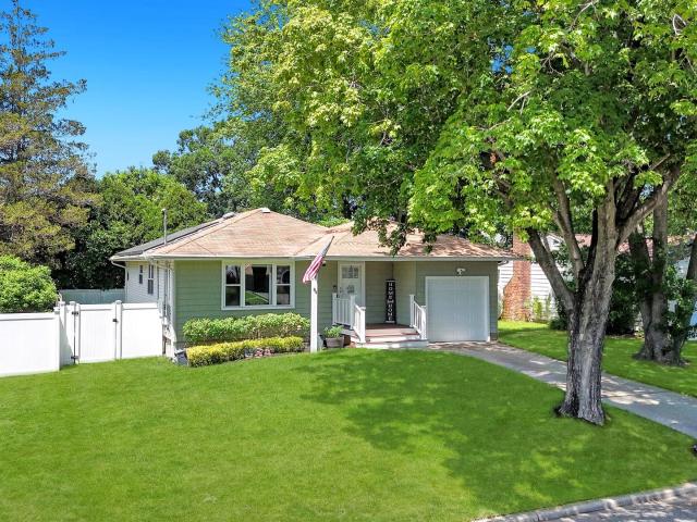 84 Oneida Avenue