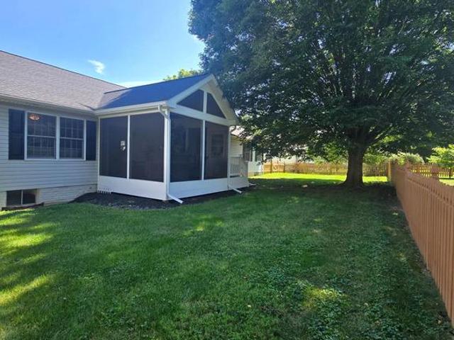 84 Oriole Lane