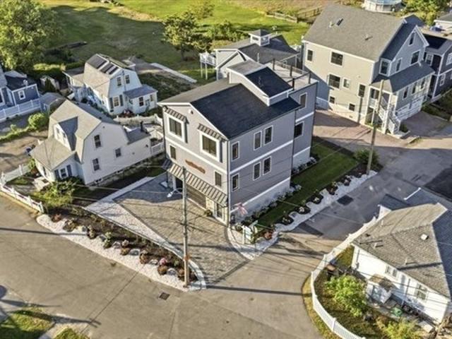 84 Post Island Rd, Quincy, MA 02169