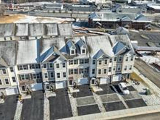 84 Potomac Ct, Prince Frederick, MD 20678 | MLS #MDCA2026 | Compass
