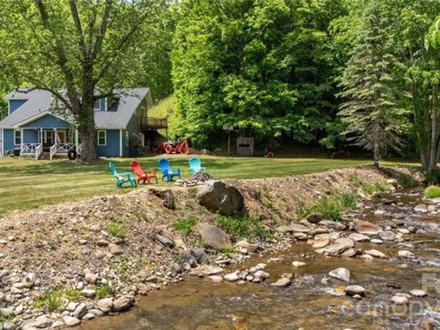 84 Sheets Farm Rd, Bakersville, NC 28705