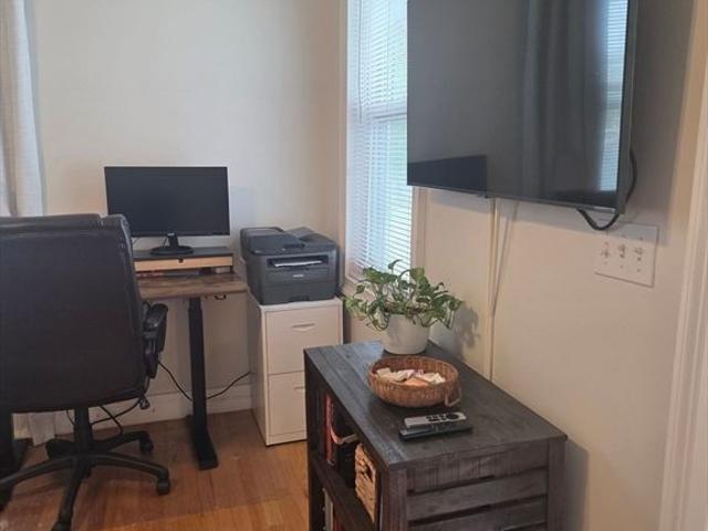 84 South St #2, Waltham, US, MA