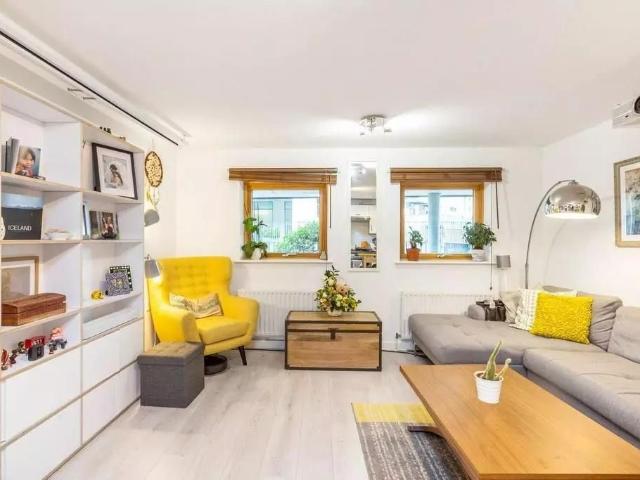 84 Stainsby Rd, London E14, 2 bed flat to rent, £2,050 pcm | PrimeLocation