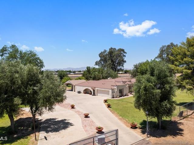 8504 N 99th Ave, Peoria, AZ 85345