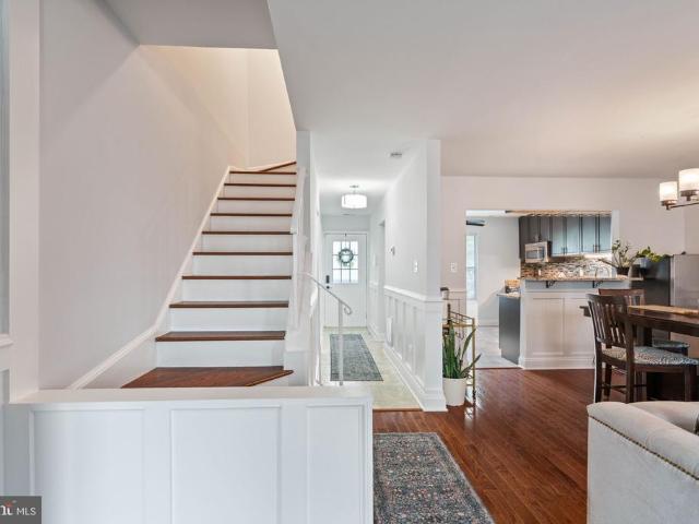 8504 Southlawn Court