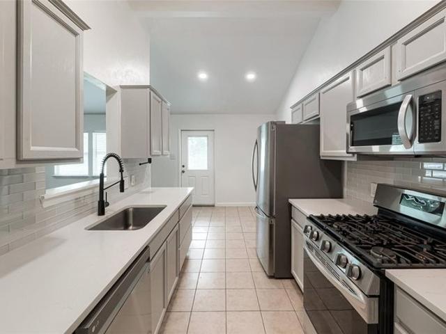 8505 Mayview Dr, Austin, TX 78724