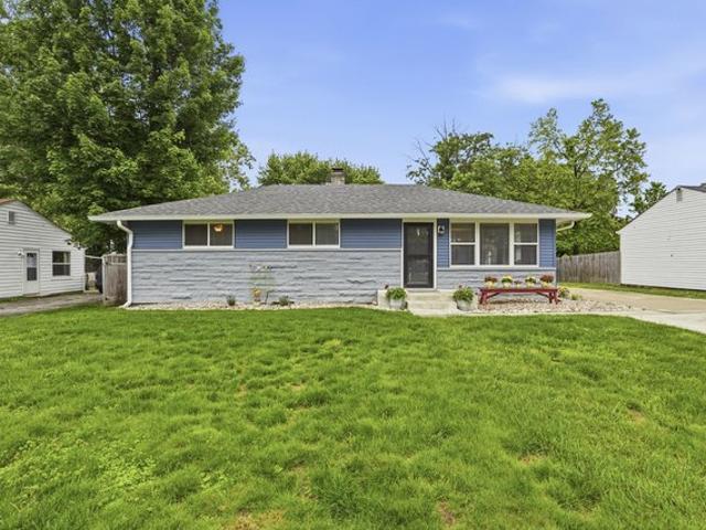8505 Compton St, Indianapolis, IN 46240