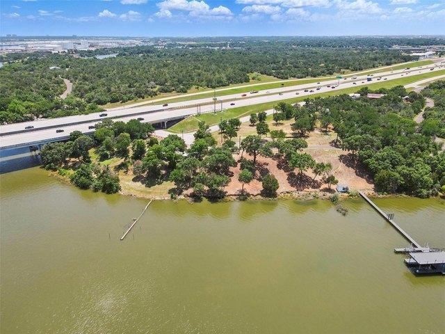 8505 Heron Dr, Fort Worth, TX 76108