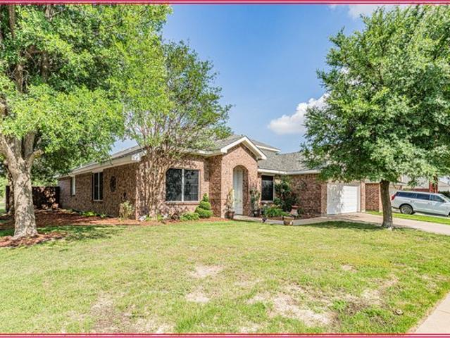8505 Santa Ana Dr, Fort Worth, TX 76131