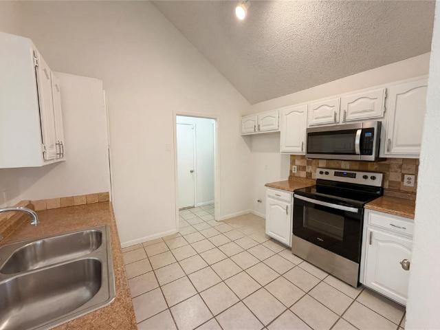 8505 Tallahassee Ln, Fort Worth, TX 76123 | Compass