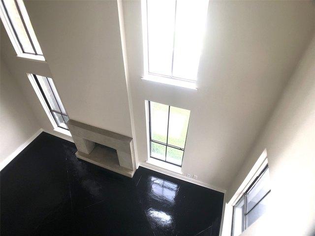 8505 Wilcrest Dr, Houston, TX 77099