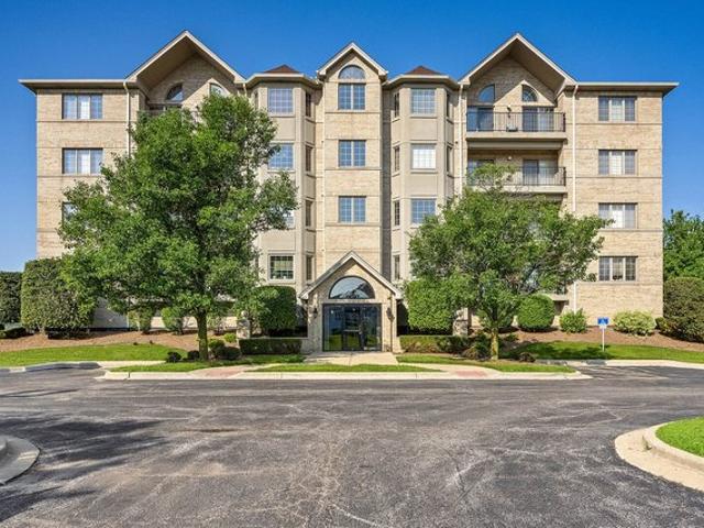 8505 Woodward Ave Unit 102, Woodridge, IL 60517