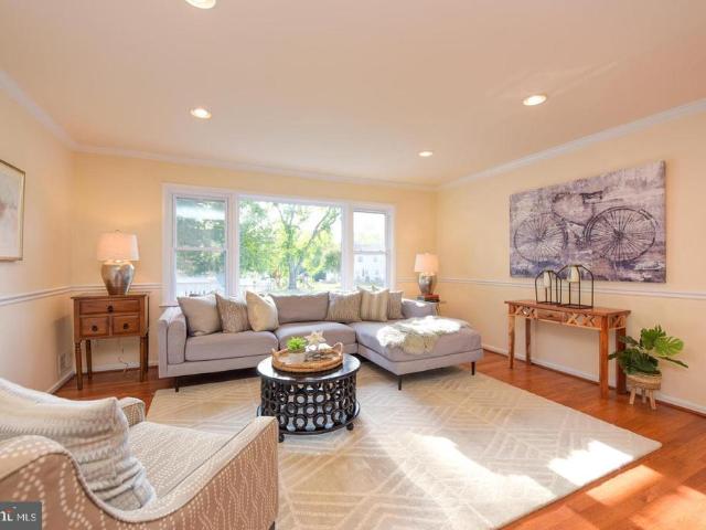 8506 Wagon Wheel Road