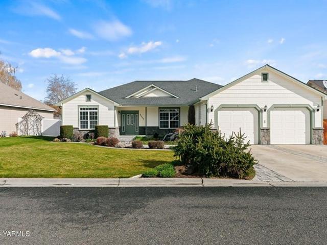 8507 Midvale Rd, Yakima, WA 98908