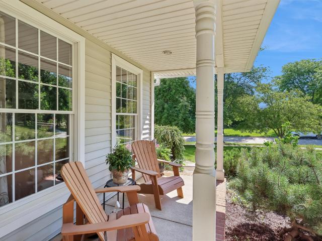 8507 Newbury Court