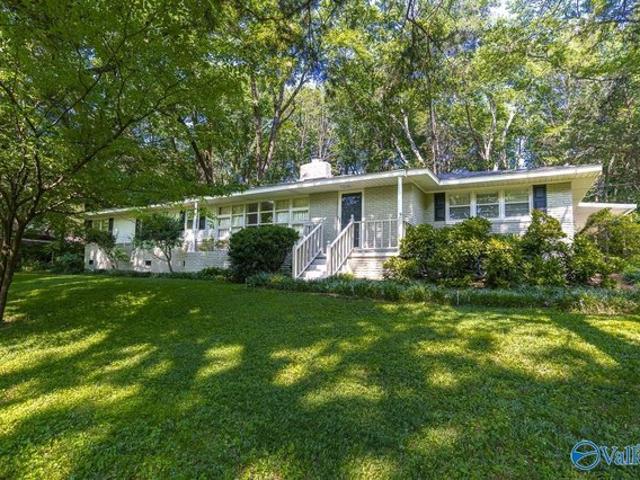 8507 Louis Dr SE, Huntsville, AL 35802