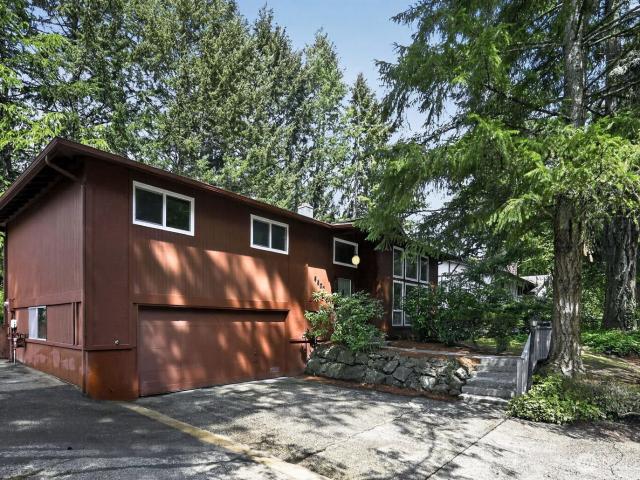8507 45th St W, University Place, WA 98466 | MLS #2516 | Compass