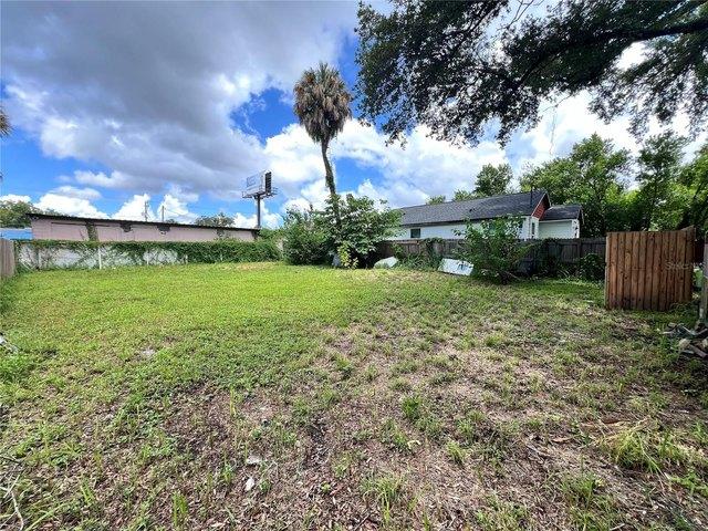 8508 N 9th St, Tampa, FL 33604