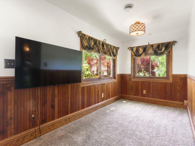 8508 Fox River Rd, Waterford, WI 53185 | MLS #1966