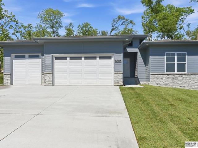 8508 Kilpatrick Pkwy, Bennington, NE 68007