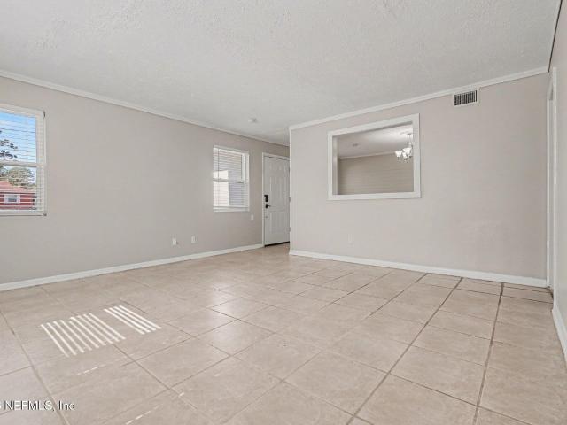 8509 Laurens Rd, Jacksonville, FL 32208 | MLS #2131