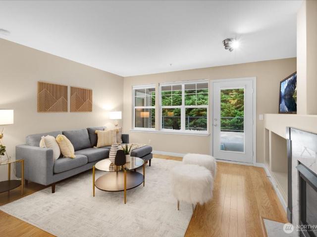8500 Main St, Unit F212, Edmonds, WA 98026 | MLS #2470