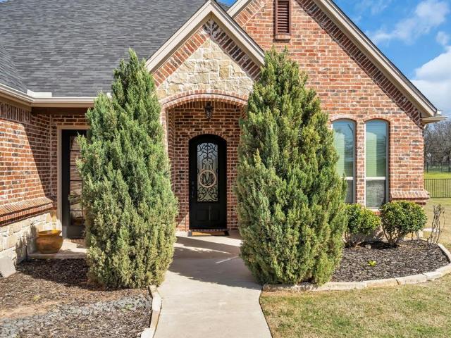 8500 Cobble Stone, Godley, TX 76044 | Compass