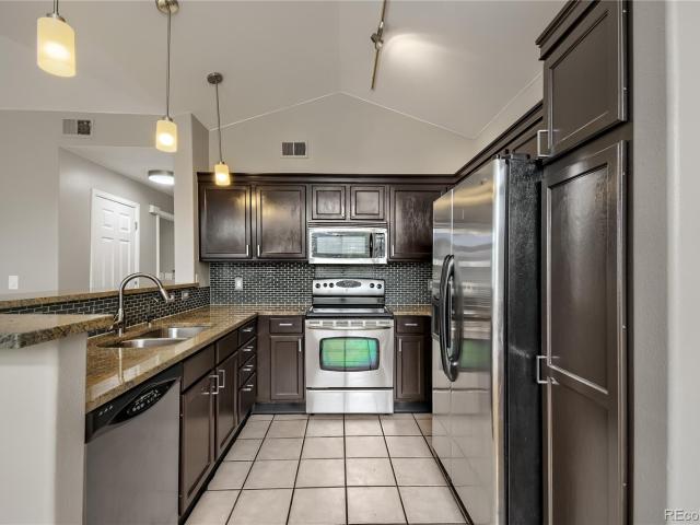 8500 E Jefferson Avenue # 10J