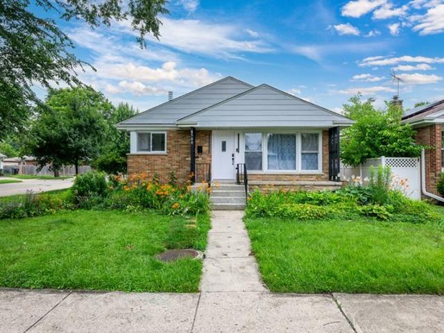 8500 Lawndale Ave, Skokie, IL 60076