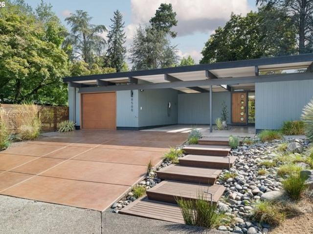 8500 SW Cecilia Ter, Portland, OR 97223