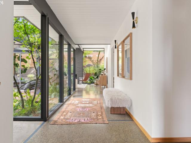 8500 sw cecilia ter