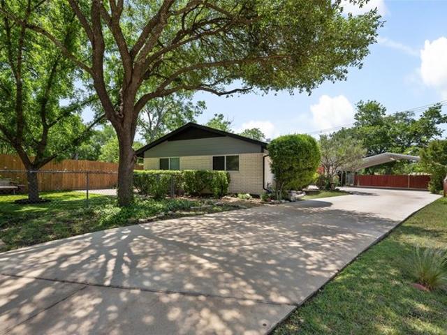 8500 Woodstone Dr, Austin, TX 78757