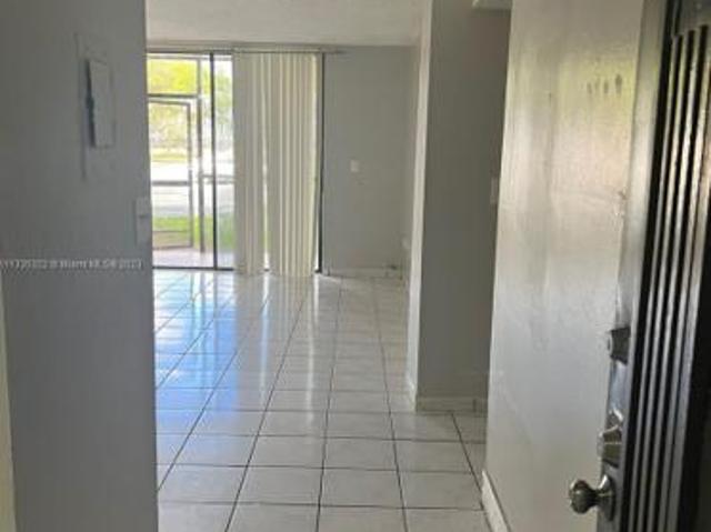 8500 133rd Ave Rd SW #121, Miami, FL 33183