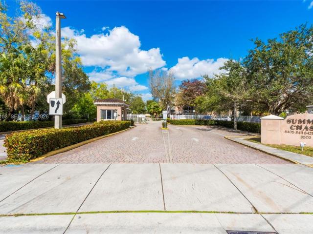 8501 NW 8th St, Unit 110, Miami, FL 33126 | MLS #A11969