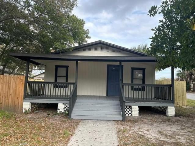 8501 N 11th St, Tampa, FL 33604