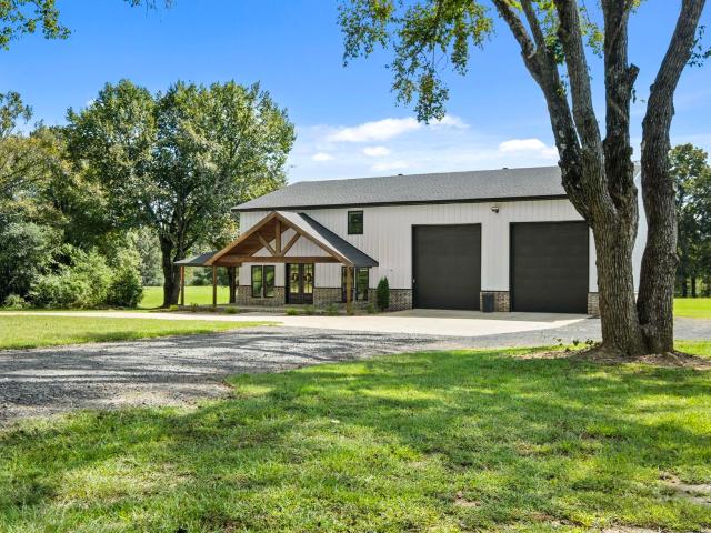 8501 Old Tom Box Road