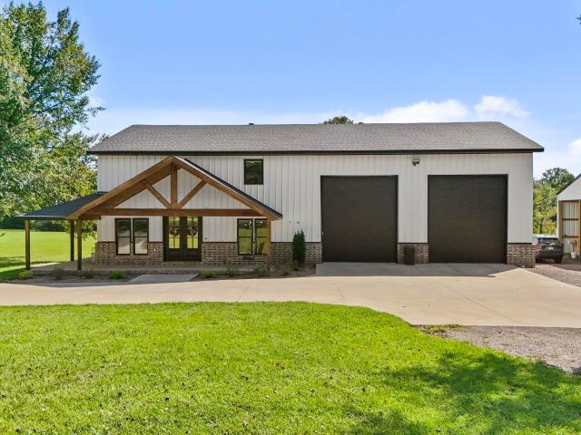 8501 Old Tom Box Road