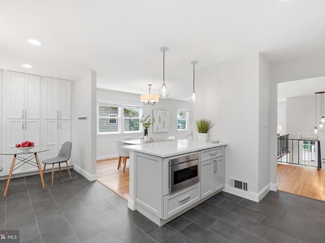 8501 Cherry Valley Lane