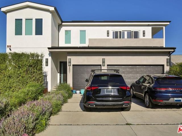8501 8 Belford Ave, Los Angeles, CA 90045