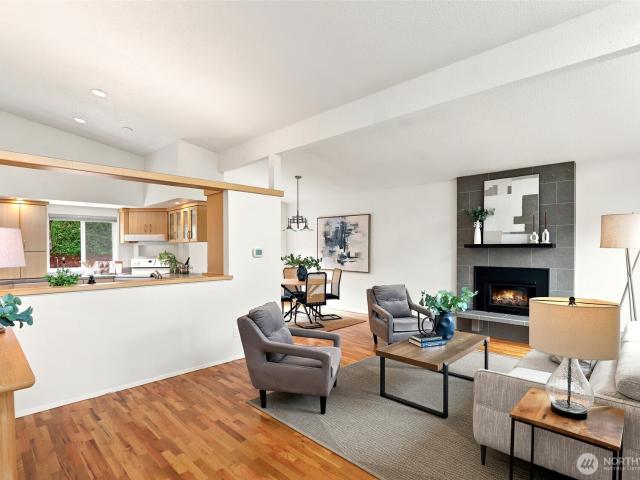 8502 41st Street W