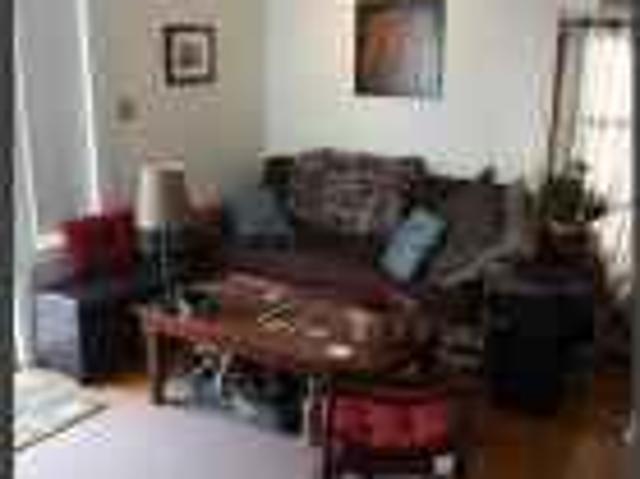 $850 / 1br Great location, awesome place, now to Aug 15 Downtown