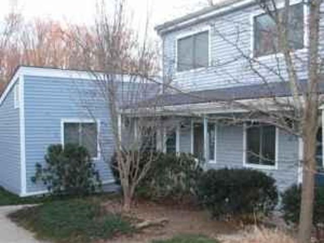 $850 / 2br *Fast Movers SAVE $100/mo * Clean, quiet townhouse near UCONN Storrs Ashford Park map