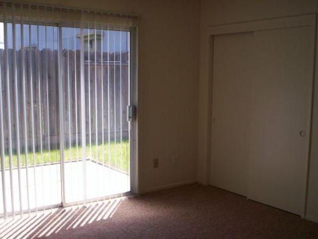 $850 / 2br 2 Bedroom 2 Bath! 2 Patios Modesto map